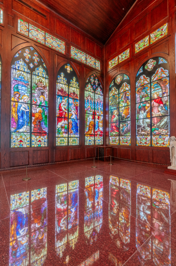 The Gelman Stained Glass Museum - Olè Decor